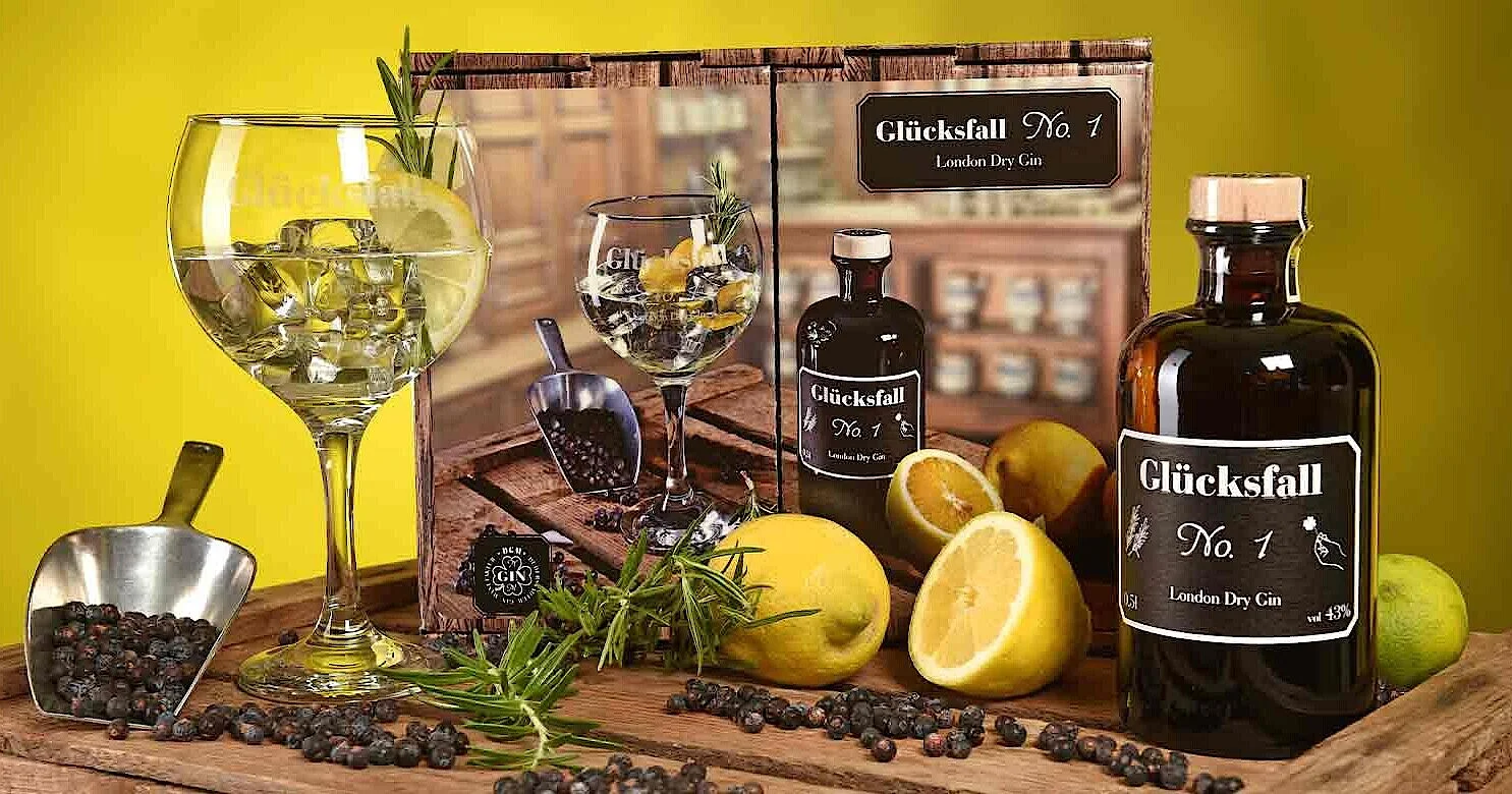 Unique all-in-one gin packaging | THIMM