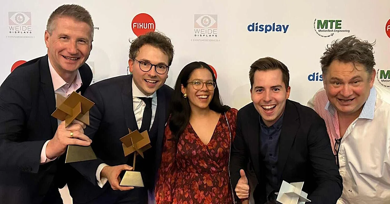 Winner´s podium at the established display Superstar Award | THIMM